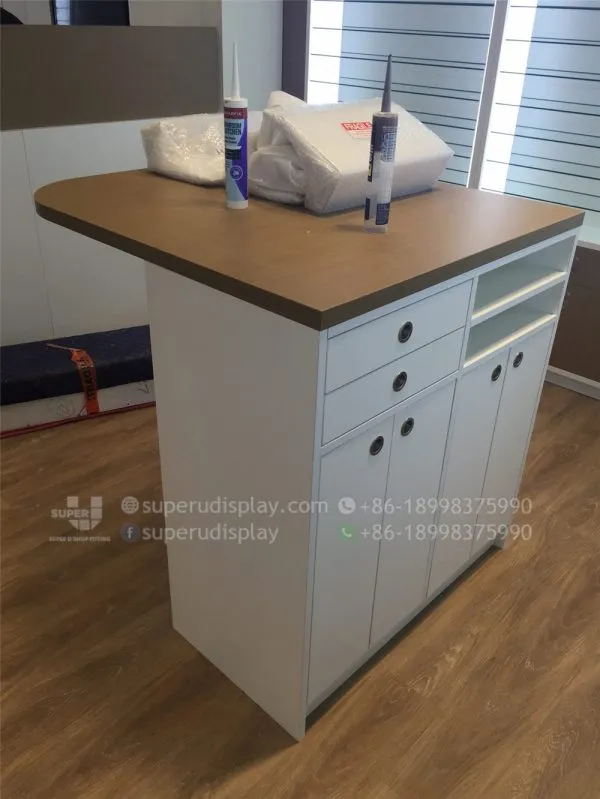 Custom Eyewear Store Optical Dispensing Table Manufacturer Supplier