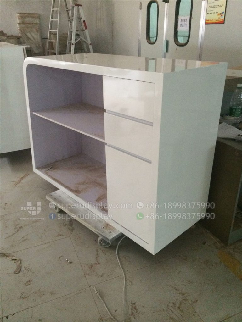 Custom Modern Cash Counter for Kids Store Manufacturer Supplier