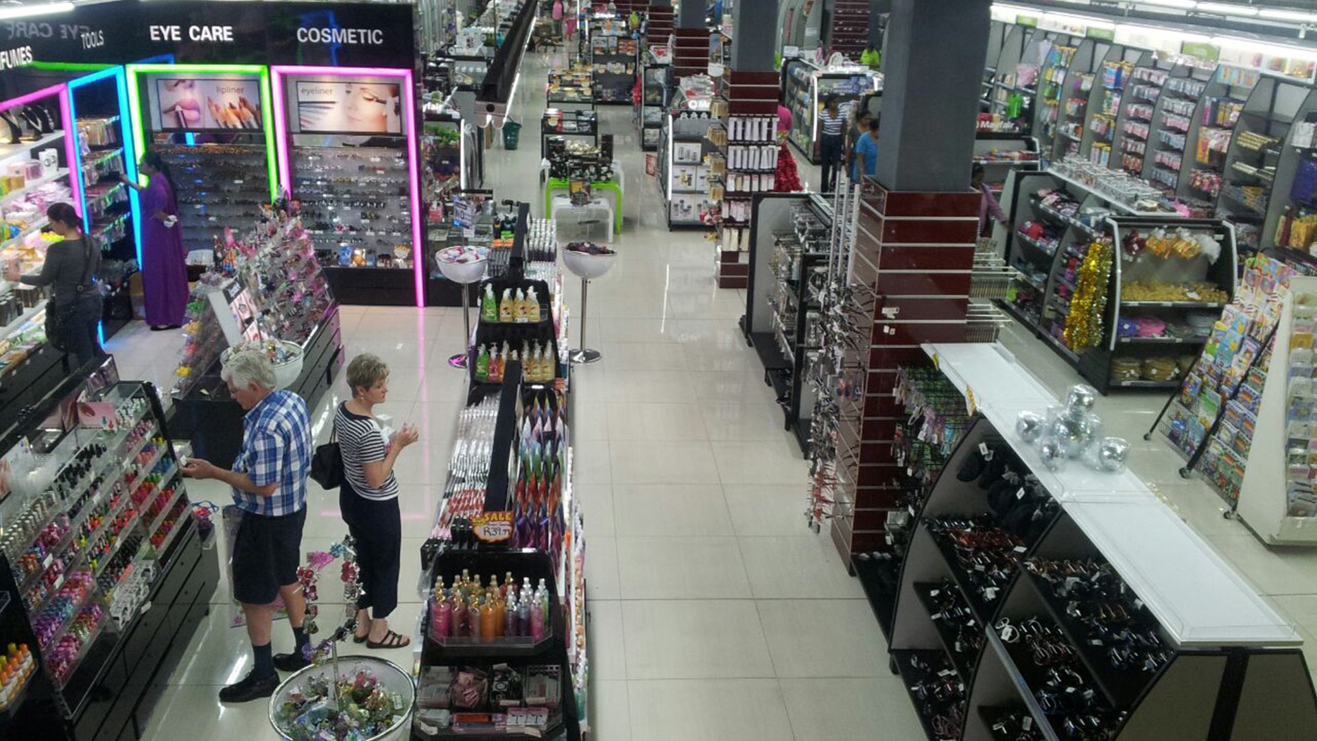 Exibit 3D Clothes Shop Interior Design