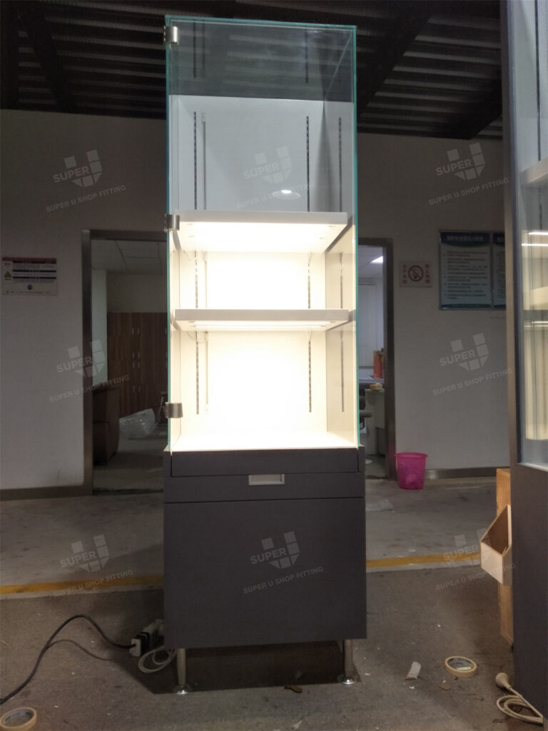 Custom Lockable Jewelry Display Case with Shelf Light Manufacturer Supplier