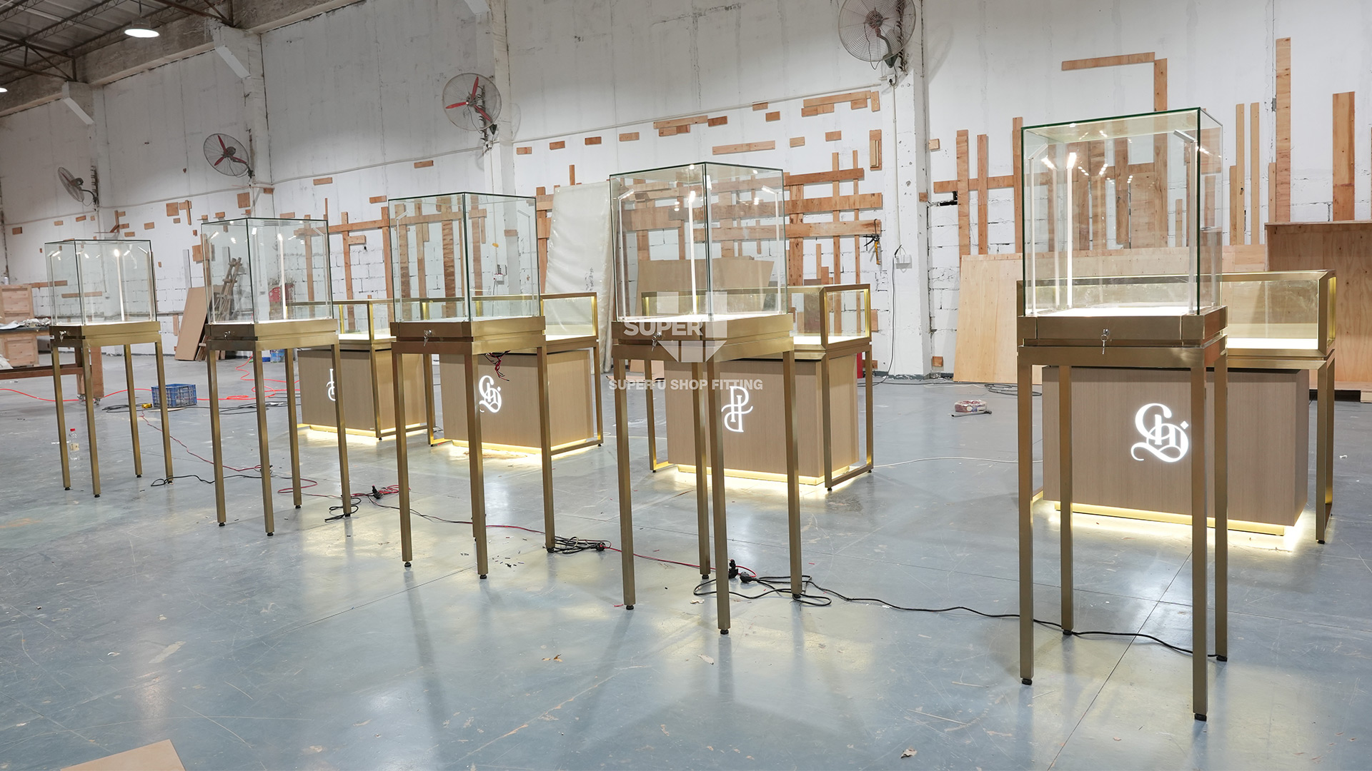 Roop Darshan Indian Jewelry Store Display Design and Store Fixture ...